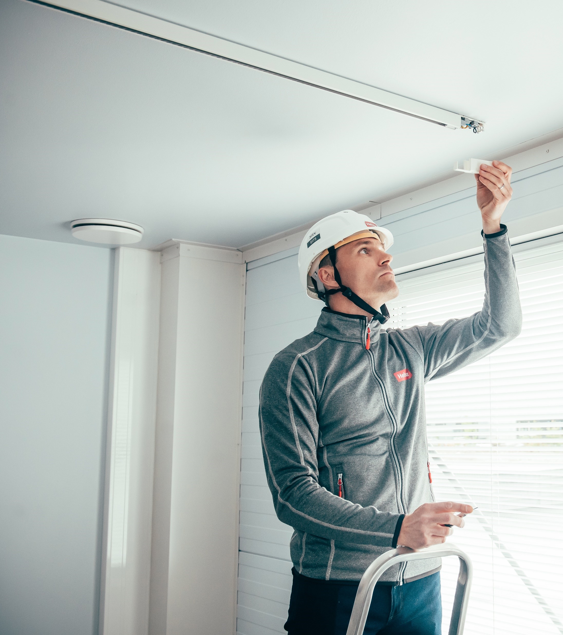 Unipro® lighting track systems | Unipro